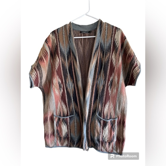 Peruvian Connection | Tops | Peruvian Connection Aztec Western Pattern ...
